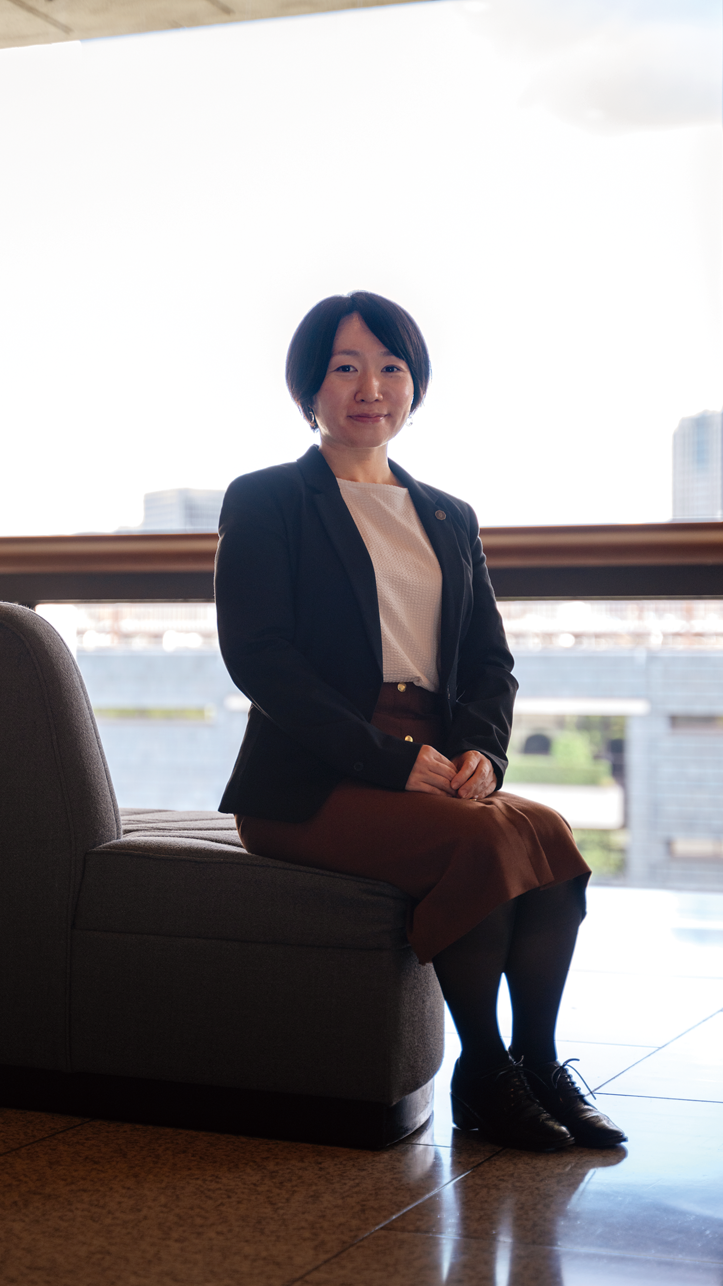 在外研究 裁判所 